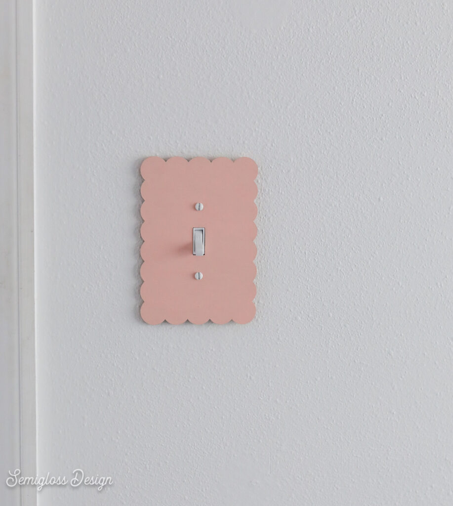 DIY Scalloped Light Switch Cover - Semigloss Design